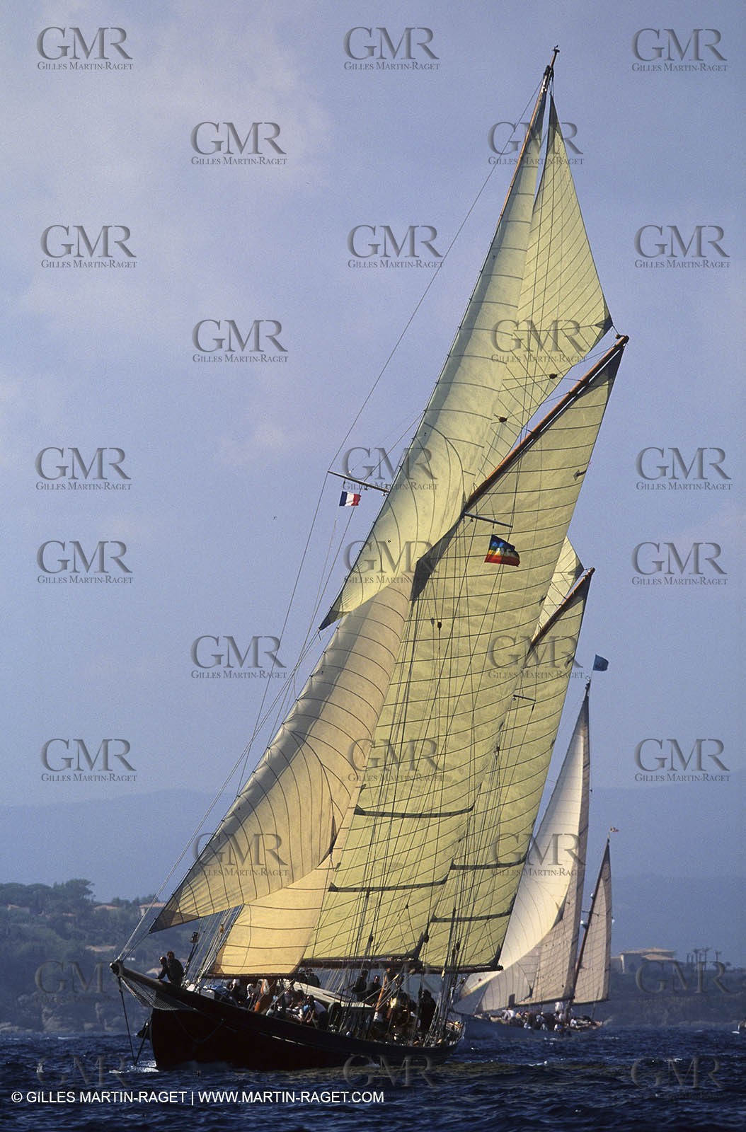 Black Swan | Gilles Martin-Raget, sailing, yachting photos and videos